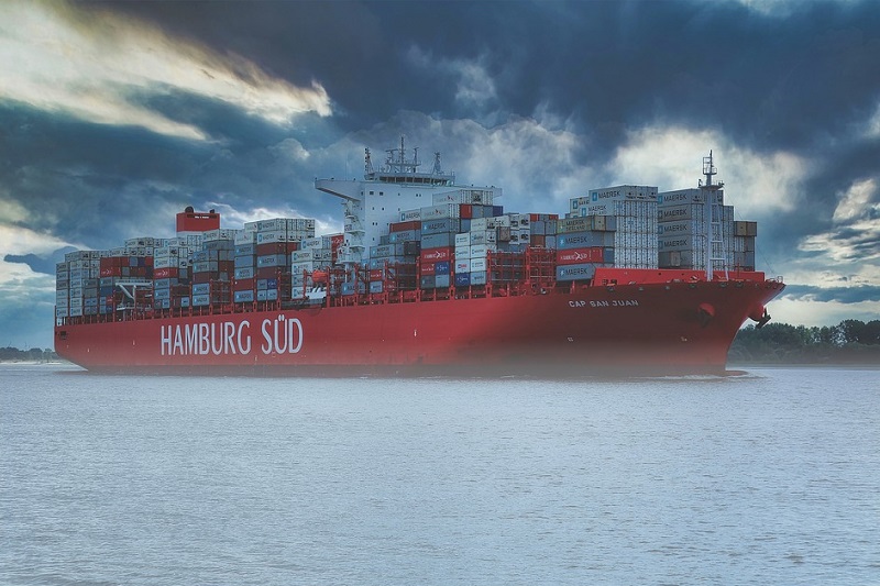 Contraction in demand and collapse of rates: shipping container market ...